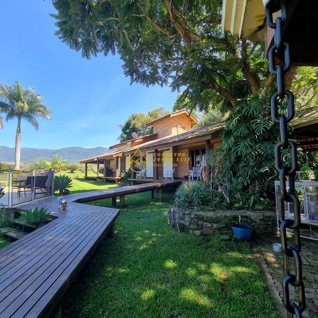 Chácara com 4 dorms, Centro, Joanópolis - R$ 2.8 mi, Cod: 12